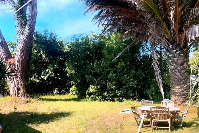 Maison à vendre - Saint-Georges-dOléron - 5 pièces - 3 chambres