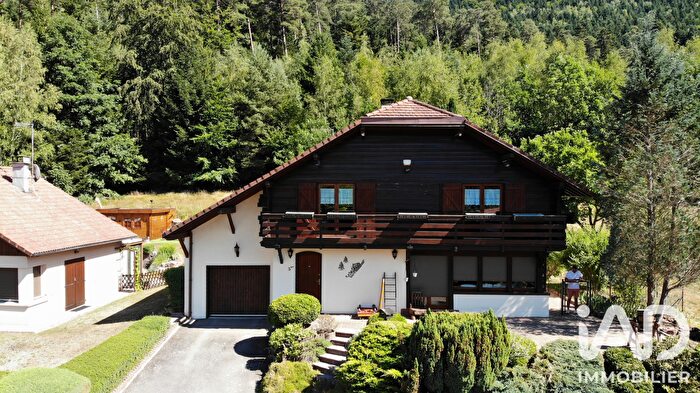Celles-sur-Plaine : Maison 6 pièces à vendre