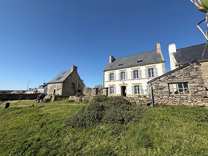 Maison à vendre - Primelin - 7 pièces - 6 chambres