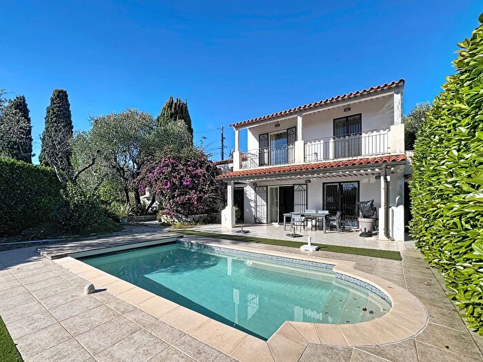 Maison à vendre - Nice, Saint-Antoine - 6 pièces - 3 chambres