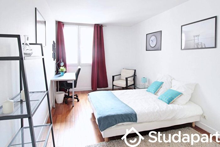 Clignancourt-Jules Joffrin, Paris 18ème arrondissement : Appartement 1 pièce à louer
