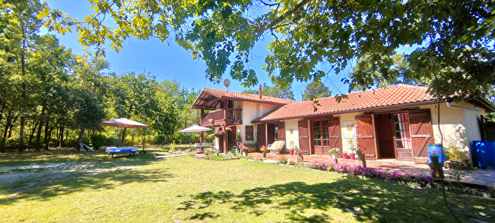 Maison à vendre - Parentis-en-Born - 5 pièces - 3 chambres