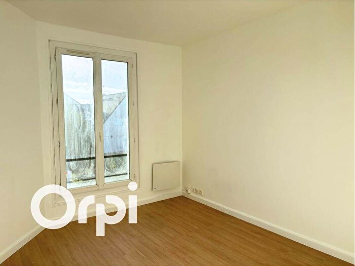 Appartement à louer - Centre Ouest, Trappes - 2 pièces - 1 chambre