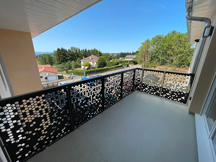 Sainte-Sigolène : Appartement 4 pièces à louer