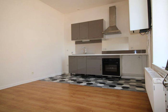 Appartement 3 pièces à louer à Charmes