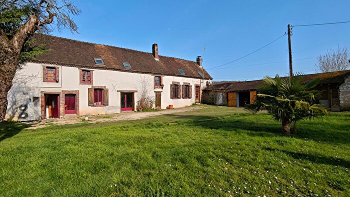 Maison à vendre - Theil-sur-Vanne - 8 pièces - 6 chambres