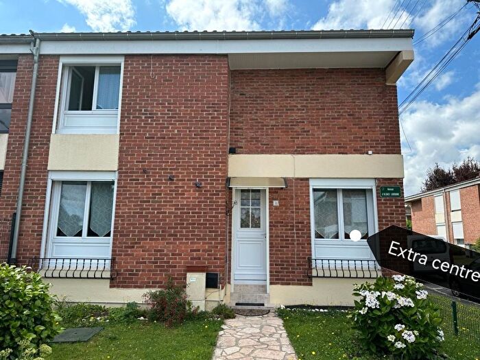 Maison 8 pièces à vendre à Saint-Saulve
