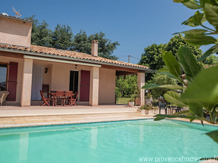 Maison à vendre - Saint-Étienne-les-Orgues - 7 pièces - 4 chambres