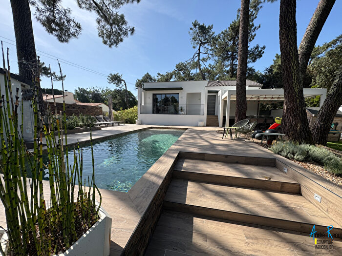 Maison 8 pièces à vendre - Saint-Georges-de-Didonne, Didonne, Boubes, Suzac