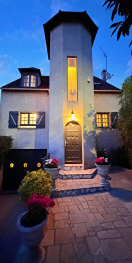 Maison 6 pièces à vendre à Bondy, Moulin à Vent, Le Mainguy
