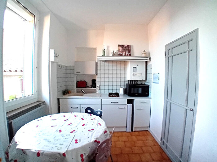 Appartement à louer - Narbonne, Bourg - 2 pièces - 1 chambre