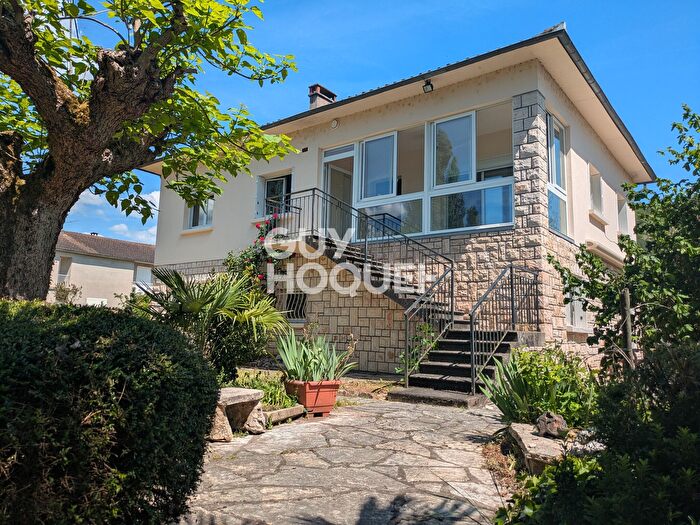 Maisons à vendre et appartements à louer - 3
