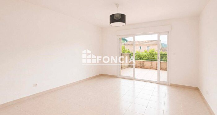 Appartement 3 pièces à louer à Basses Ferrailles-Jas, Cavaillon