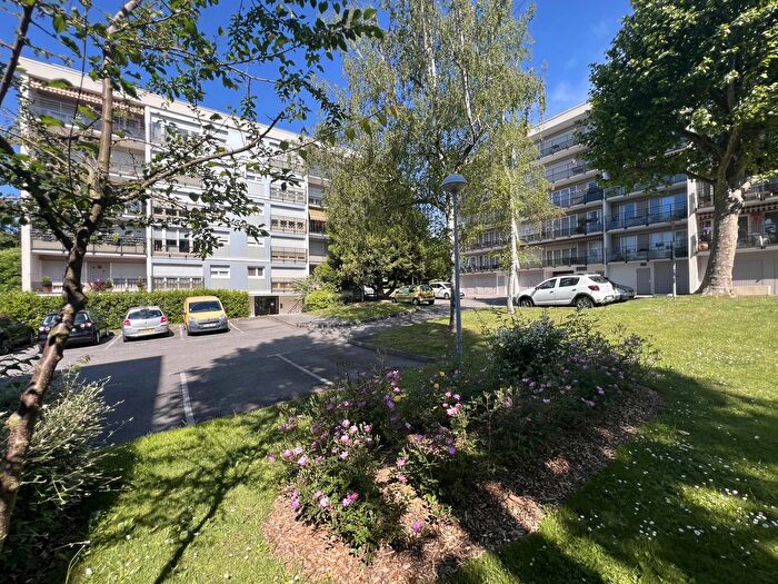 Appartement 1 pièce à vendre - Plaisir, Centre-ville, Château