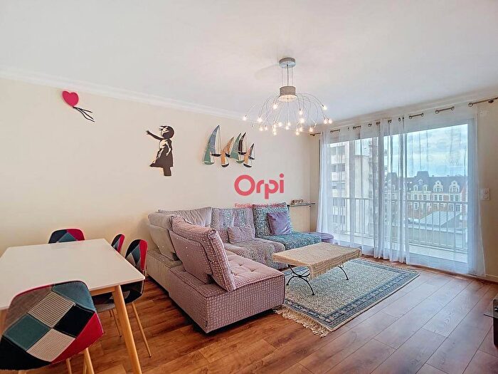 Appartement à louer - Centre, Angers - 4 pièces - 3 chambres