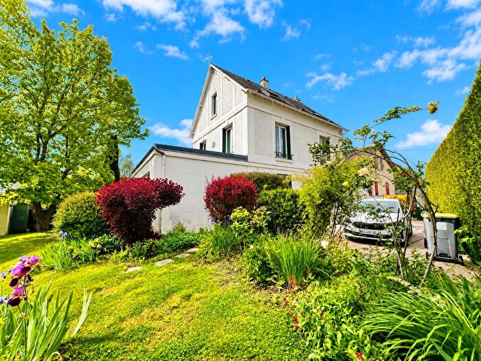 Maison 7 pièces à Villers-Cotterêts, à vendre