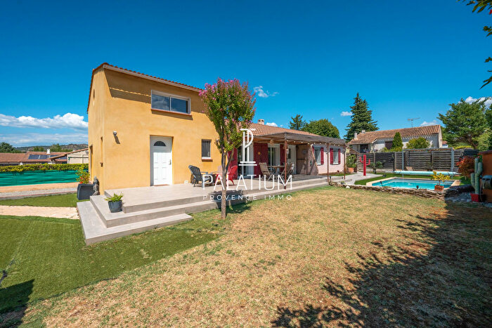 Maison à vendre - Peyrolles-en-Provence - 6 pièces - 3 chambres