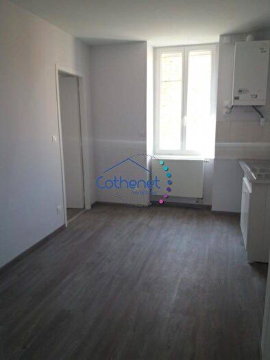 Appartement 3 pièces à Thizy-les-Bourgs, à louer
