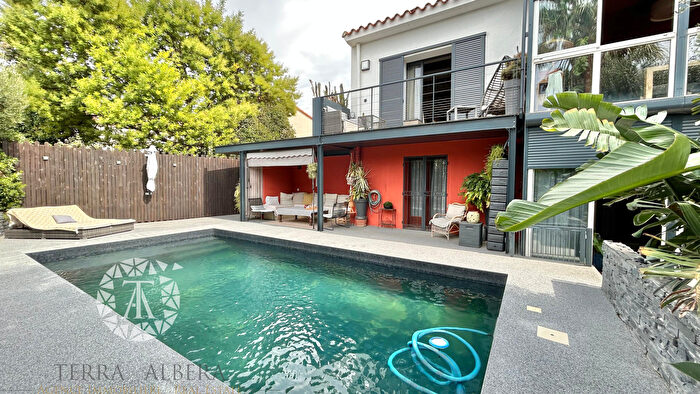 Maison à vendre - Villeneuve-de-la-Raho - 7 pièces - 5 chambres