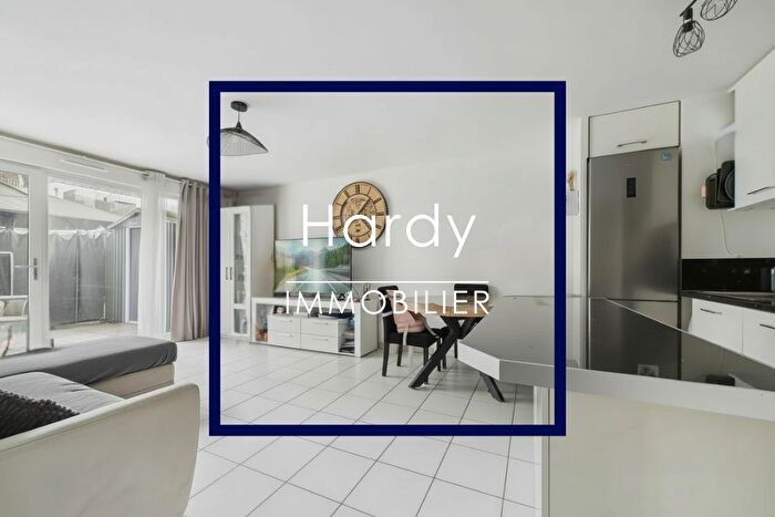 Appartement à vendre - Cergy - 3 pièces - 2 chambres