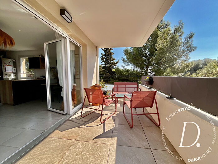 Appartement à vendre - Toulon, Valbertrand - 3 pièces - 2 chambres