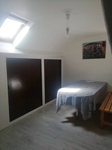 Appartement à louer - Gournay-Jaurès-Gare, Creil - 1 pièce - 1 chambre