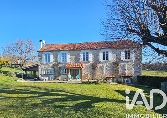 Maison à vendre - Bonneuil - 5 pièces - 5 chambres