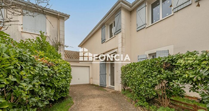 Maison à vendre - Blaye - 4 pièces - 3 chambres