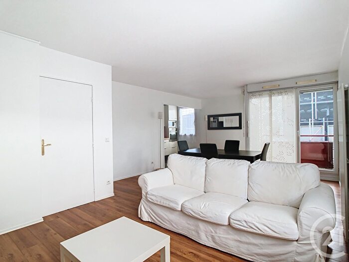 Orly, Calmette : Appartement 4 pièces à louer
