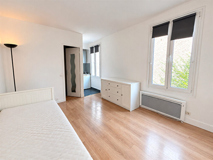 Appartement 1 pièce à vendre à Puteaux, Vieux Puteaux