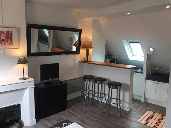 Appartement 1 pièce à louer à Parc Monceau, Paris 8ème arrondissement