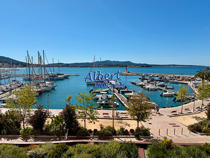 Appartement 3 pièces à vendre - Sanary-sur-Mer, Centre-ville, Port