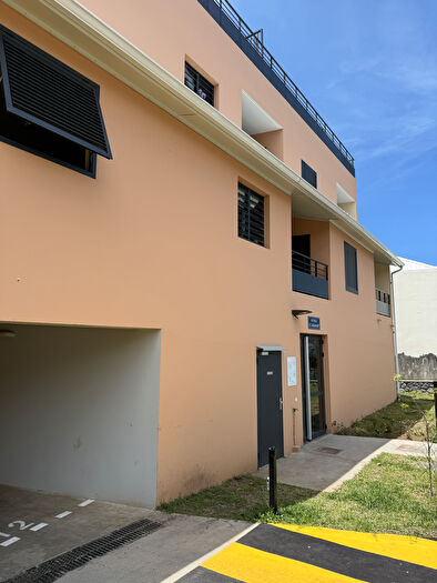 Appartement à louer - Saint-Denis, La Bretagne, Sainte-Clotilde - 2 pièces - 1 chambre