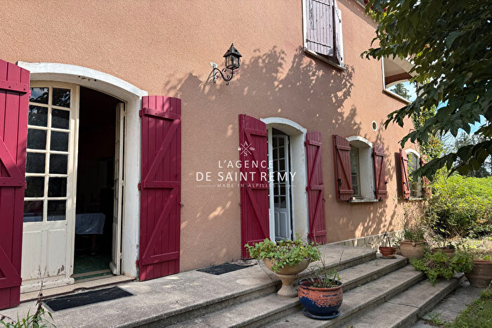 Maison à vendre - Saint-Rémy-de-Provence - 7 pièces - 6 chambres