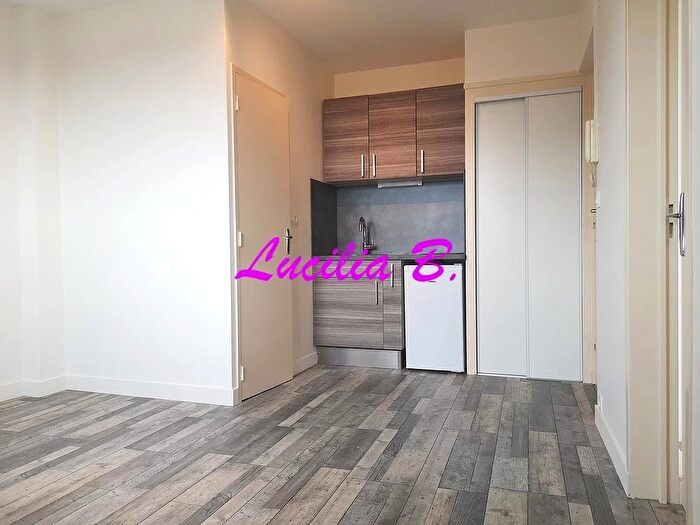 Appartement à louer - Tours, Grammont - 1 pièce - 1 chambre