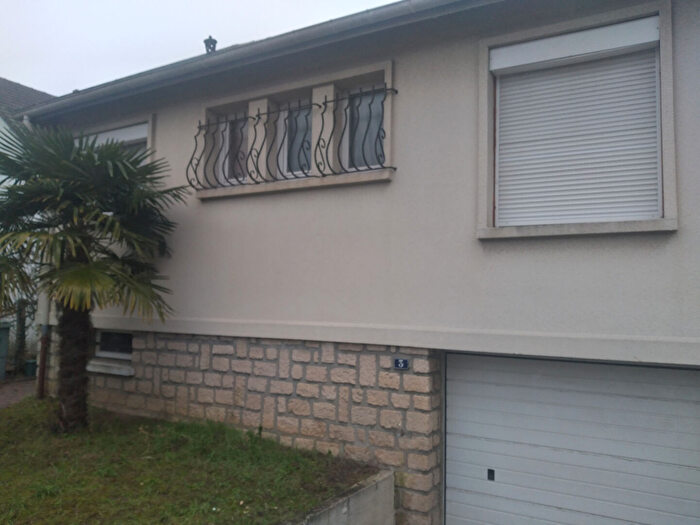 Maison à vendre - Mantes-la-Jolie, Gassicourt - 4 pièces - 2 chambres