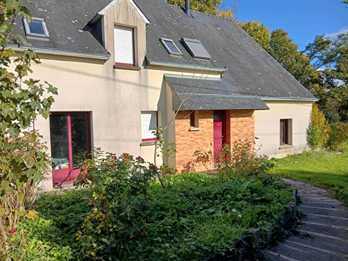 Maison à vendre - Baud - 8 pièces - 6 chambres