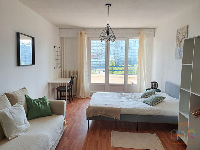 Appartement 3 pièces à louer - Strasbourg, L'Esplanade, Citadelle