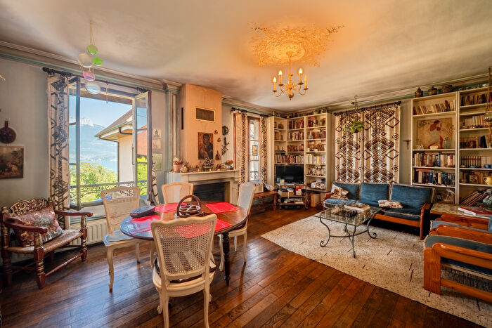 Maison à vendre - Sevrier, Sévrier - 5 pièces - 3 chambres