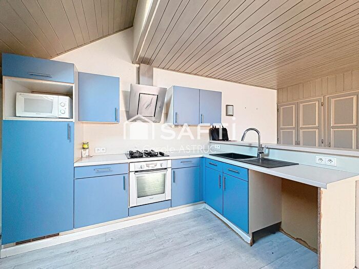 Appartement 5 pièces à vendre à Les Hôpitaux-Neufs