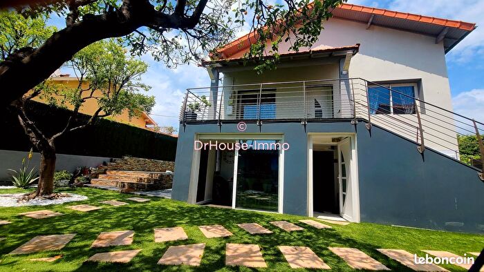 Maison à vendre - Cagnes-sur-Mer, Les Bréguières - 7 pièces - 4 chambres