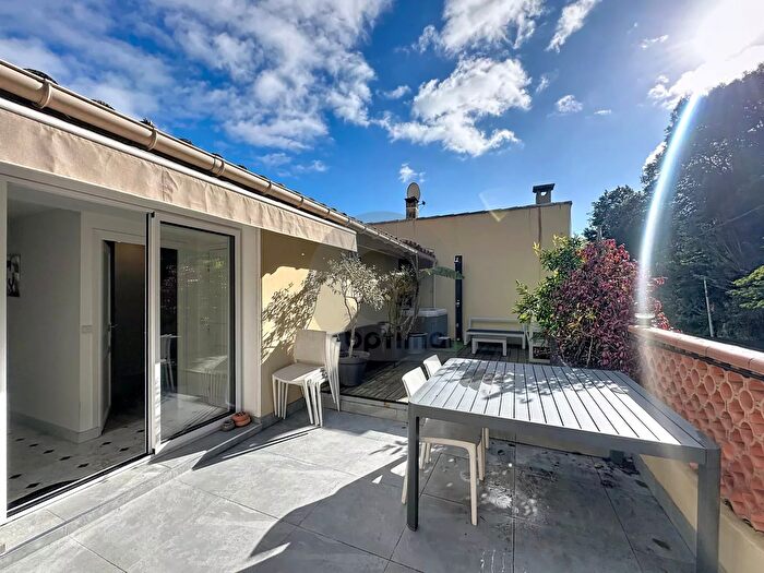 Appartement à vendre - Menton, Haut Borrigo, Saint-Paul-Garavan, Vallée de Gorbio - 4 pièces - 3 chambres