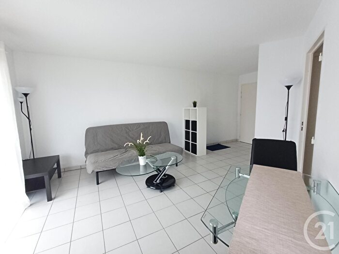 Appartement 1 pièce à Châtellerault, Sud Ouest, à louer