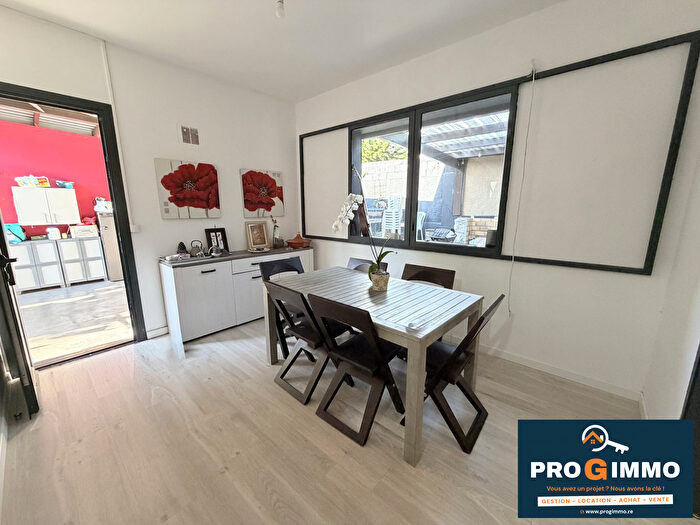 Maison à vendre - Le Tampon, Terrain Fleury, La Pointe - 7 pièces - 5 chambres