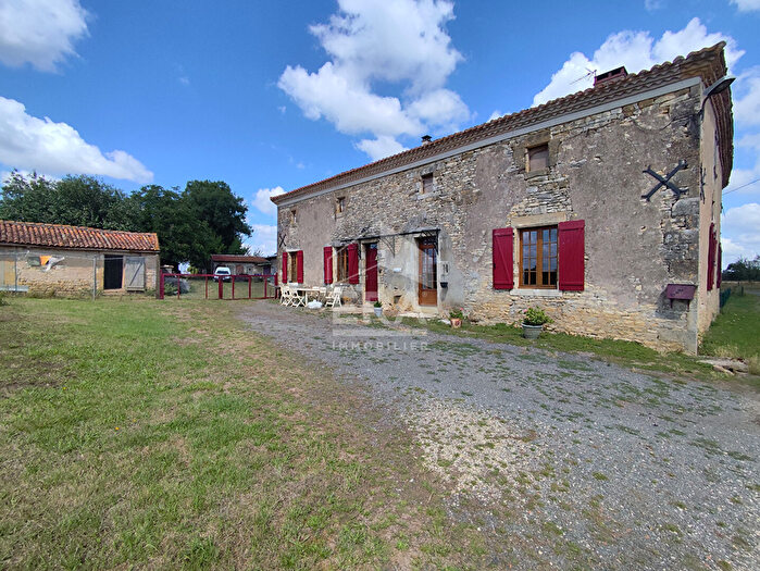 Maison à vendre - Mauprévoir - 5 pièces - 3 chambres
