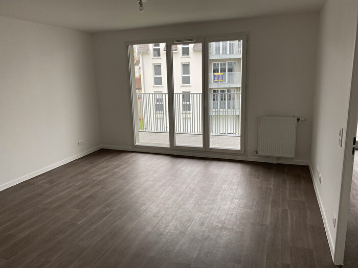 Appartement à louer - Melun - 2 pièces - 1 chambre