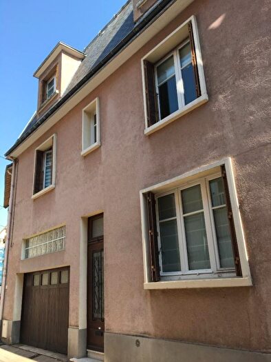 Maison à louer - Chartres, Centre-ville - 6 pièces - 4 chambres