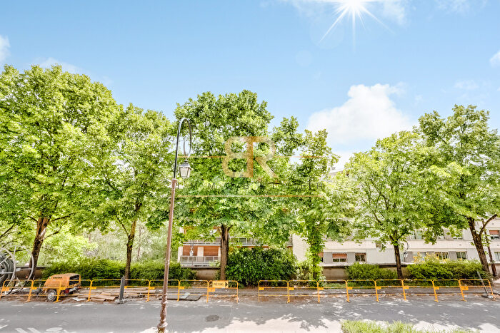 Appartement 2 pièces à Saint-Cloud, Centre-ville, à vendre