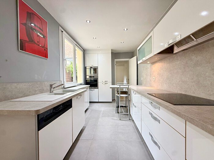 Maison 6 pièces à Amiens, Henriville, à vendre