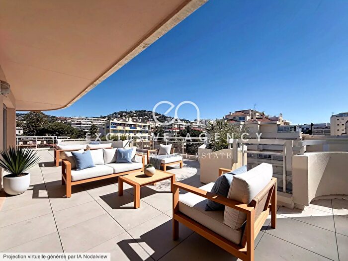 Appartement à vendre - Cannes, Pointe Croisette - 6 pièces - 5 chambres